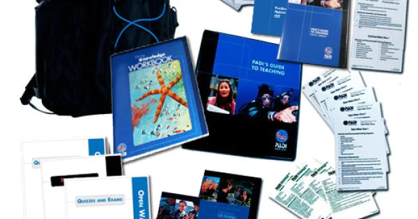 PADI Learning Materials | Scuba Shade Diving